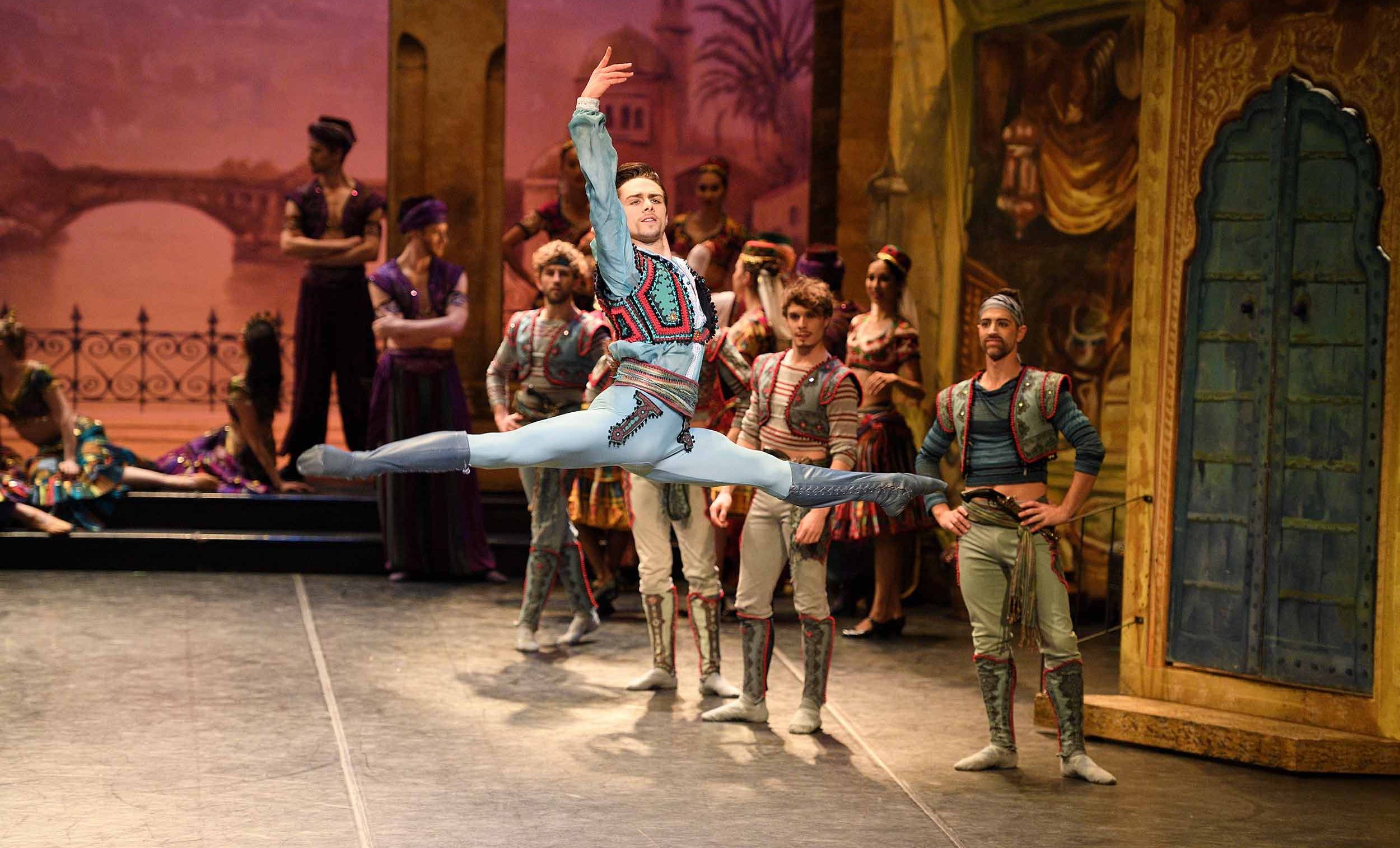 Review: Le Corsaire, English National Ballet